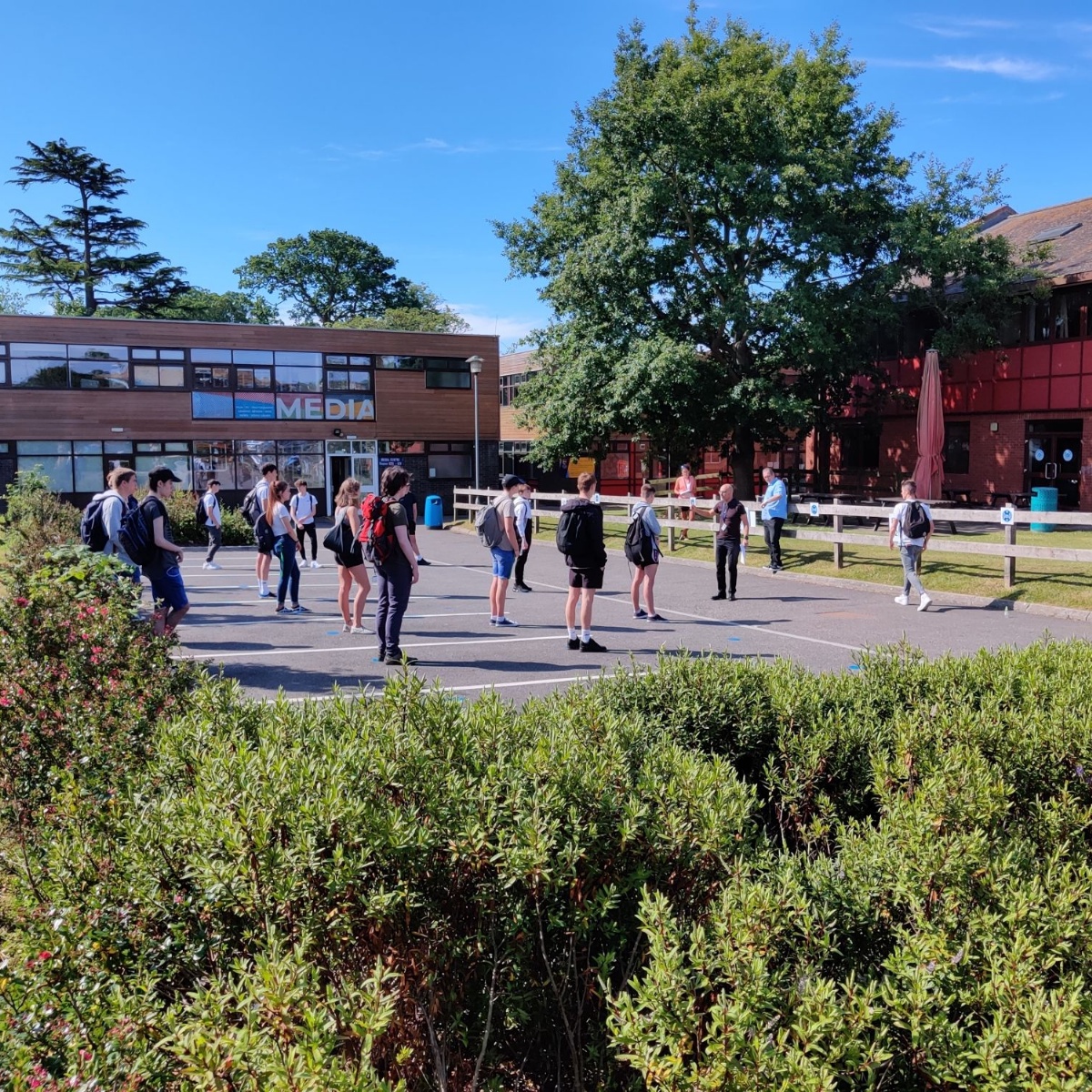 Exmouth Community College - Welcoming back students to ECC